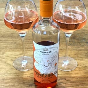 What is a Wine Spritzer and How to Make it? - Vintage Roots: Organic ...